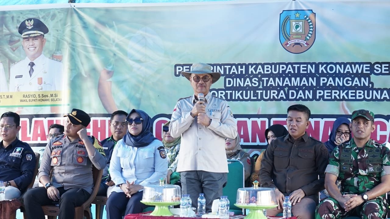Pemda Konsel Luncurkan Gerakan Tanam Cabai di Moramo Utara - BIKASMEDIA Pemda Konsel Luncurkan Gerakan Tanam Cabai di Moramo Utara - BIKASMEDIA